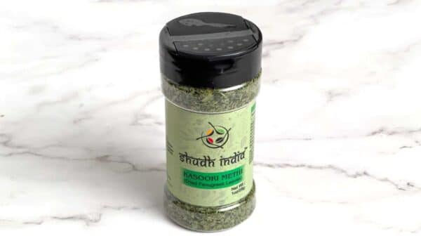 Bacon, Avocado, Pickled Onion and Sliced Orange Sandwich on Talami ...